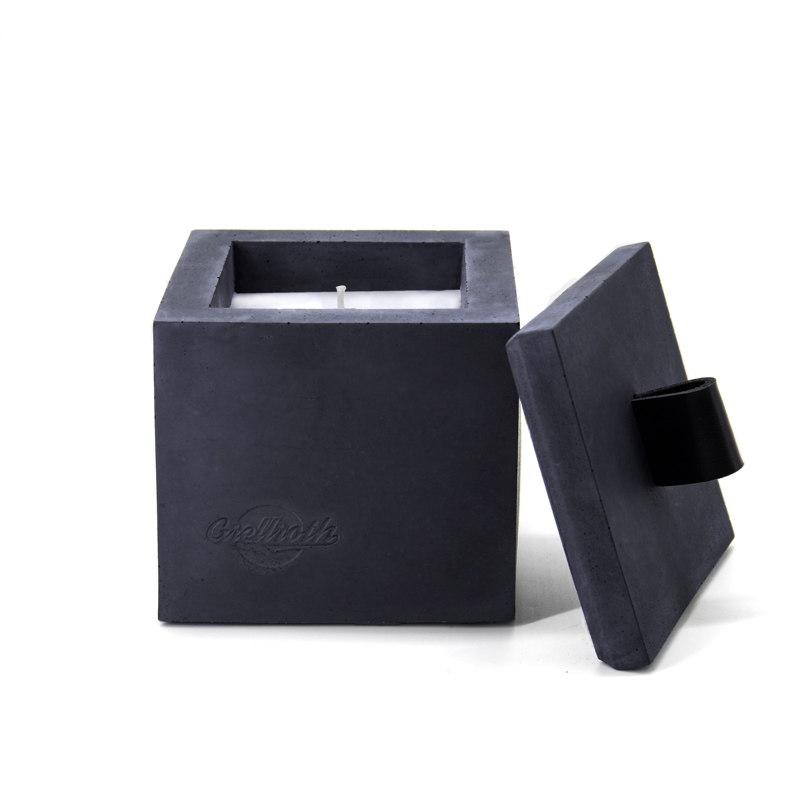 Beton-Indoor-Feuer Kubus "DARK" - mit Ledergriff - Grellroth Design